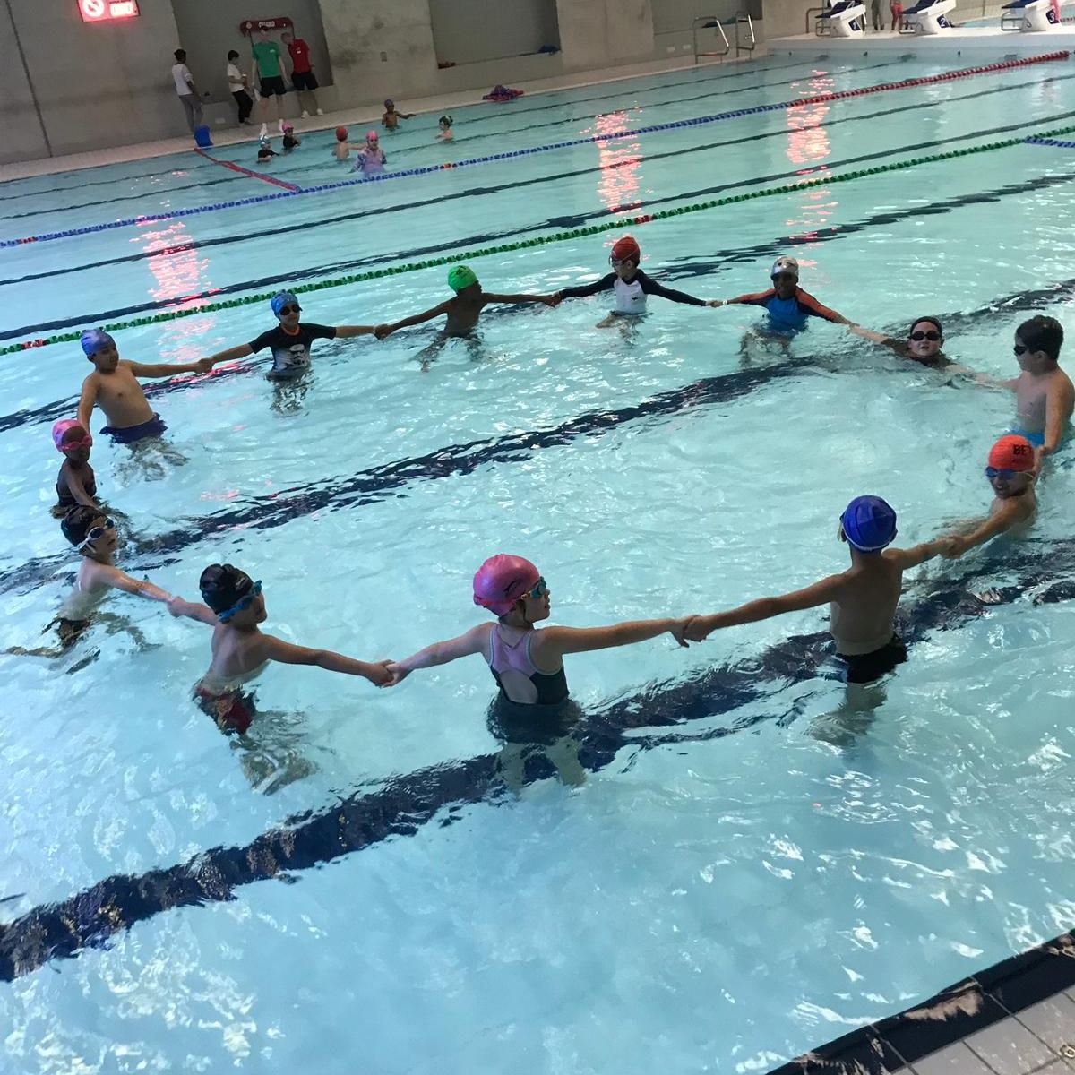 Mission Grove Primary School - Swimming Lessons